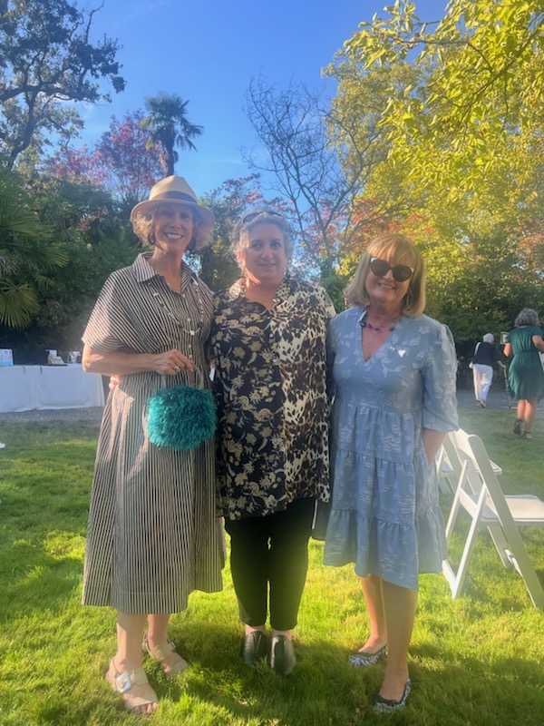 Out and About in the neighborhood – Yountville Sun